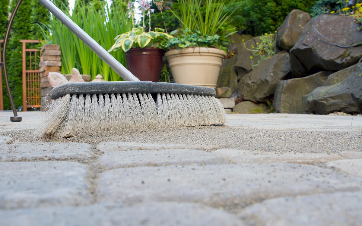 Best Polymeric Sand: A Look at Its Composition, Benefits